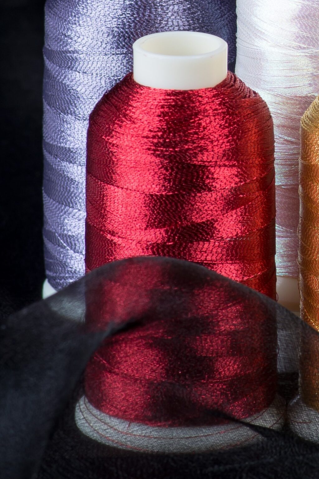 Metallic Thread 1000m-color:3010 (Christmas Red) - Marathon Australia ...